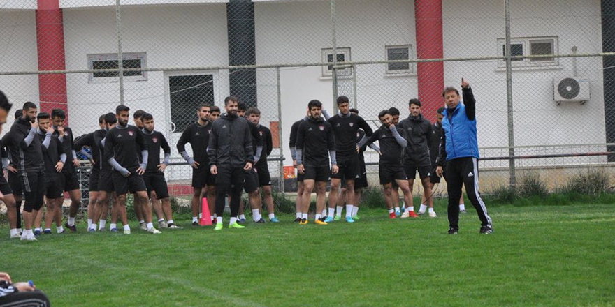 Faik Demir beyin yıkıyor - Gaziantep Son Dakika Haberleri - Gaziantep27