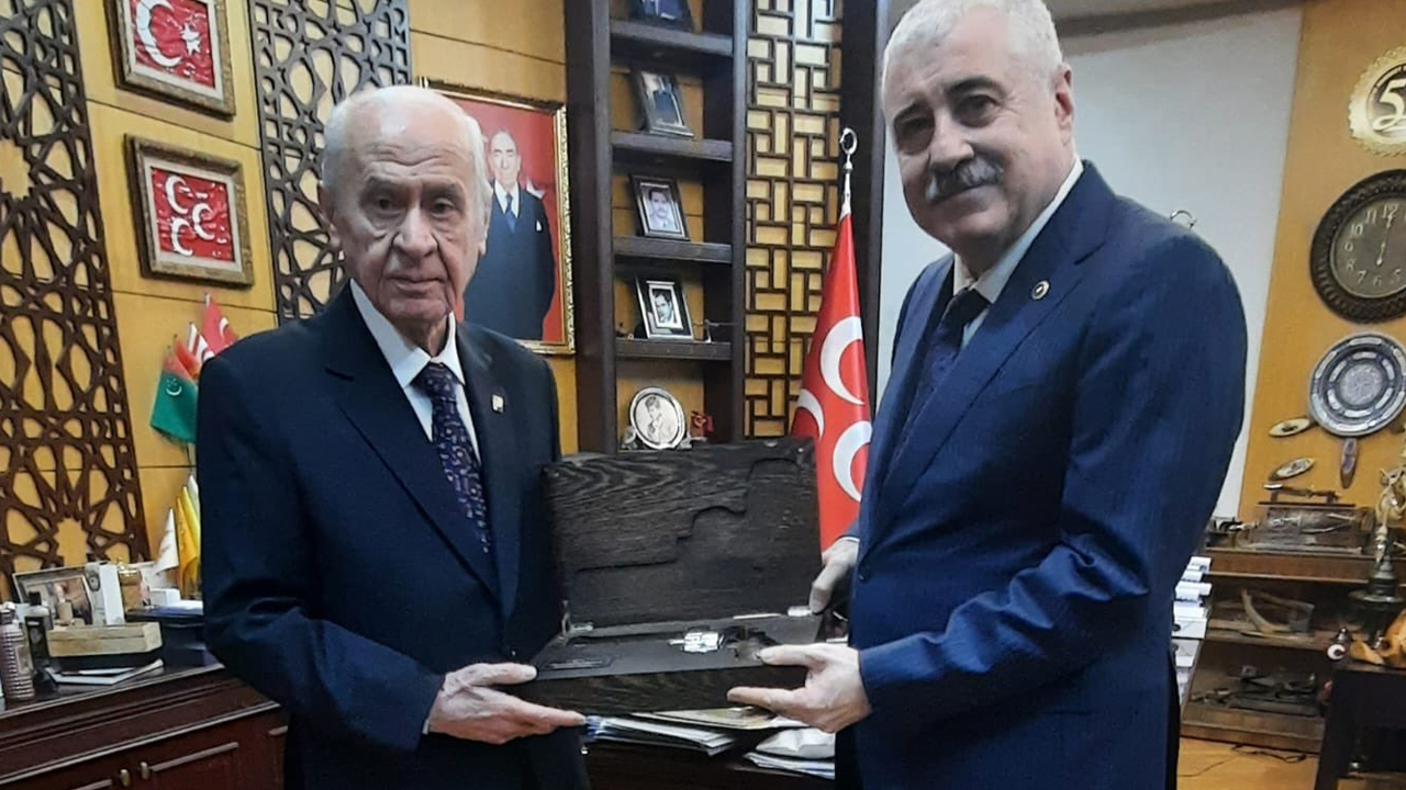 Sermet Atay ve Devlet Bahçeli Buluşması: Siyasi Arenada Yeni Bir Sayfa ...